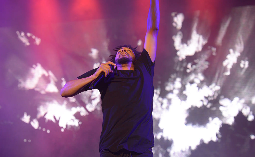 J・Cole、Apple MusicとSpotifyでストリーミング再生回数の新記録を樹立。初日だけで『KOD』が6450万再生 | Musicman