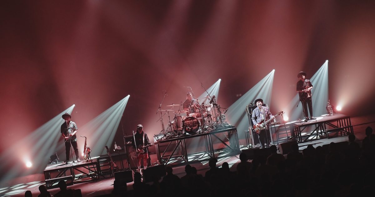 MONGOL800が久々のワンマン『etc.works 3 RELEASE PARTY!!』 で届けてくれたもの | Musicman