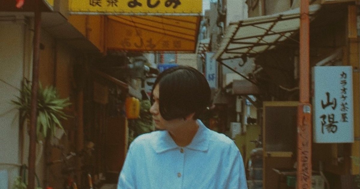 「Spotify Early Noise 2022」選出のtonunがスタジオライブ映像を公開、初のツアー開催も決定 | Musicman