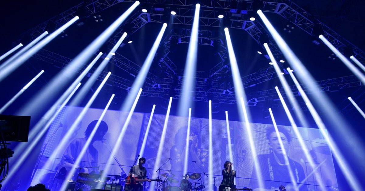 back number、アリーナツアーファイナル・幕張メッセ公演の公式ライブレポートが到着（画像：全8枚） | Musicman