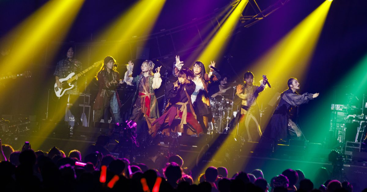 BiSHがバズリズムLIVEをジャック、BiSH RHYTHM LiVE ’22ライブレポート | Musicman