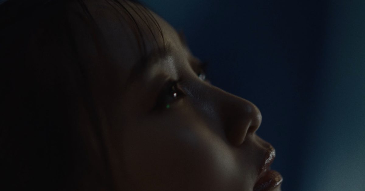 幾田りら、クラレ「きっと明日も、ハレ、クラレ。」CMソング「サークル」MVをプレミア公開 撮影は台湾で敢行 | Musicman