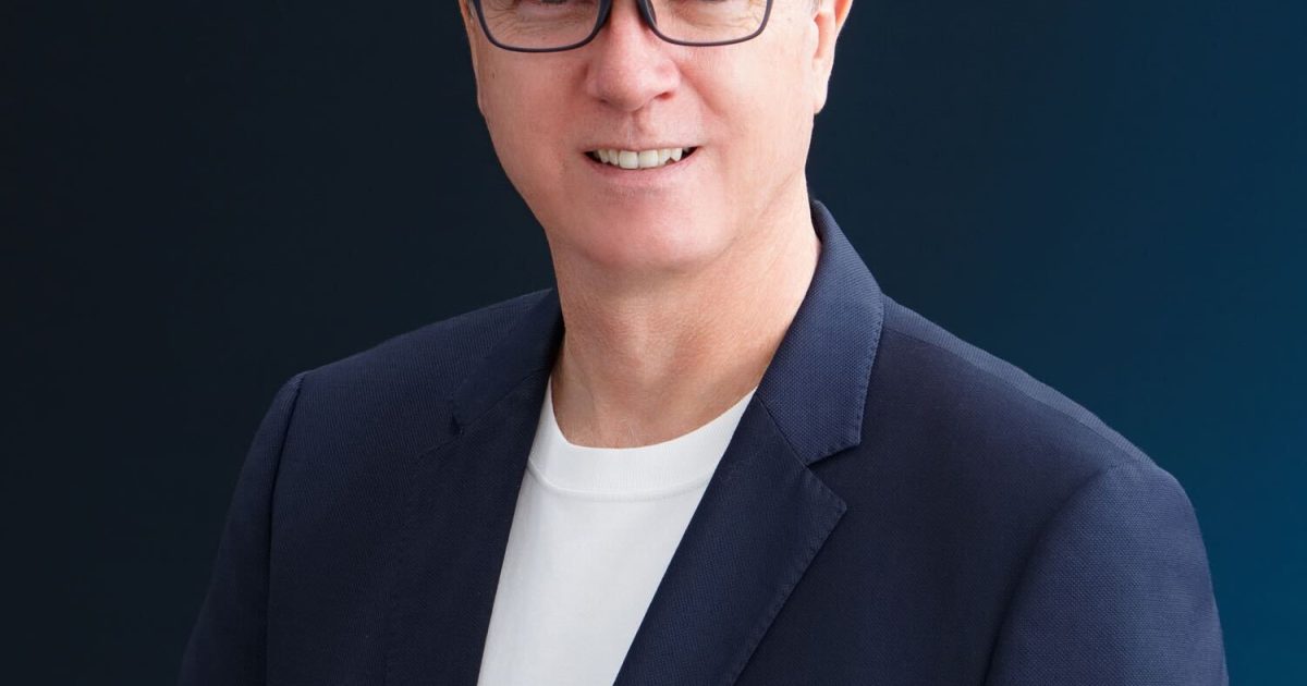 ワーナーミュージック・ジャパン、最高執行責任者にジェフリー・ピール氏が就任 | Musicman